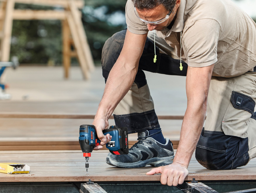 Tehokasta ja turvallista työskentelyä Bosch akkutyökaluilla!